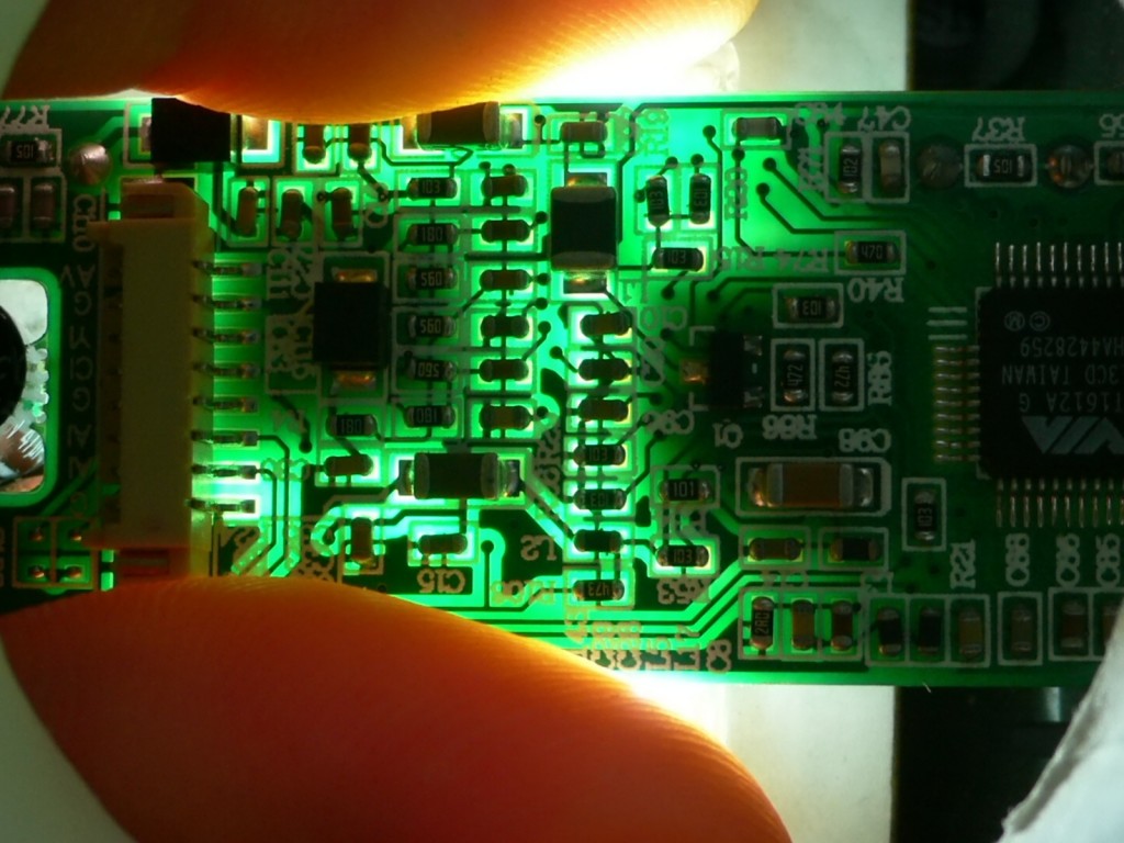 EasyCAP DC60 USB 视频采集卡拆解 | dword 的狗窝